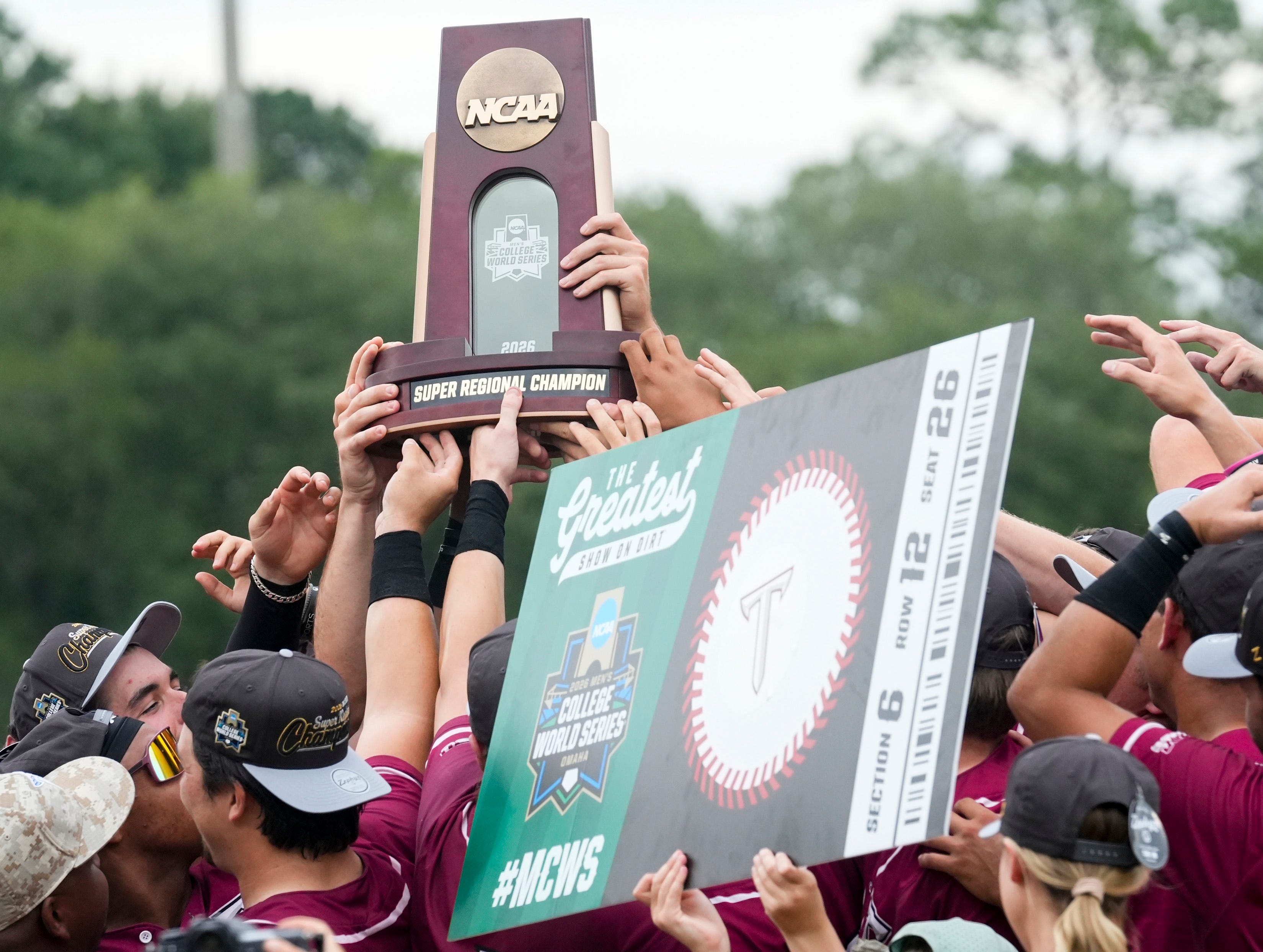 What is 2026 College World Series schedule? Who's in CWS bracket? Teams ...