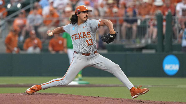 Texas baseball given primetime slot for first game of College World Series
