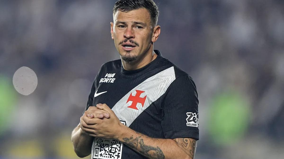 Pumas apunta a Hugo Moura