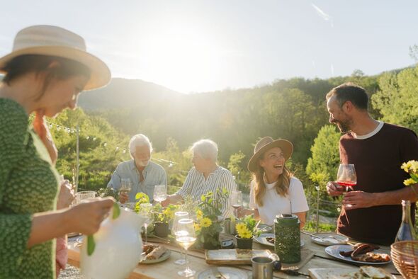 Ditch sprays and candles - three plants banish mosquitoes from gardens ...