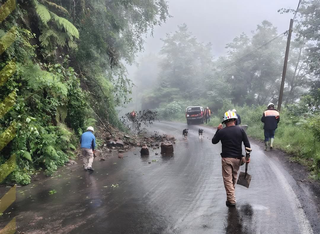 Alerta roja por lluvias en Hidalgo; ya registran comunidades incomunicadas