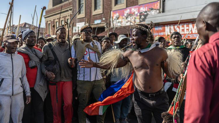 Afrique du Sud : marche de protestation après la promesse de Ramaphosa ...