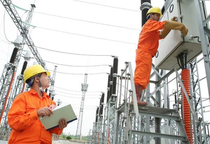 EVN lên tiếng về khoản lãi gần 52.000 tỷ đồng và số tiền lớn gửi ngân hàng