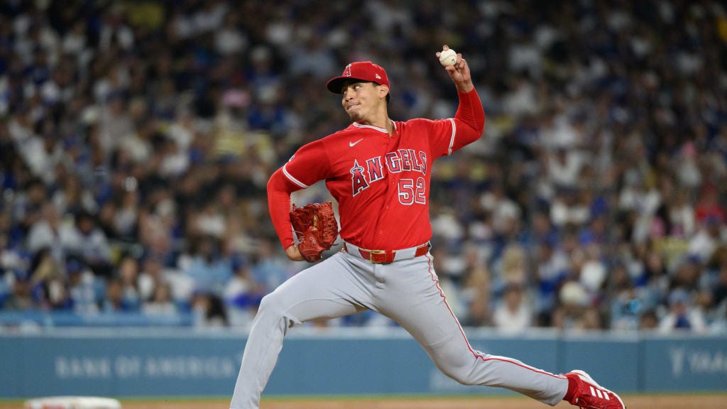 Former El Paso high school star Samy Natera Jr. makes MLB debut