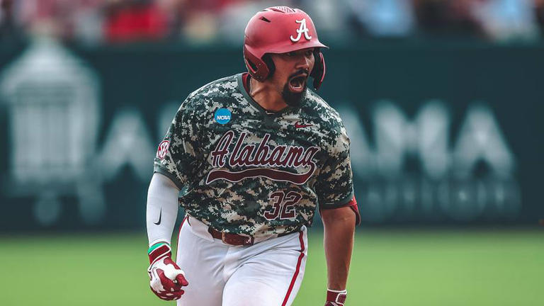 Jason Torres' grand slam electrifies Alabama to College World Series