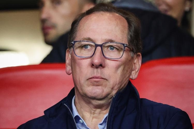 Football. L’Olympique Lyonnais porte plainte contre X après une enquête ...