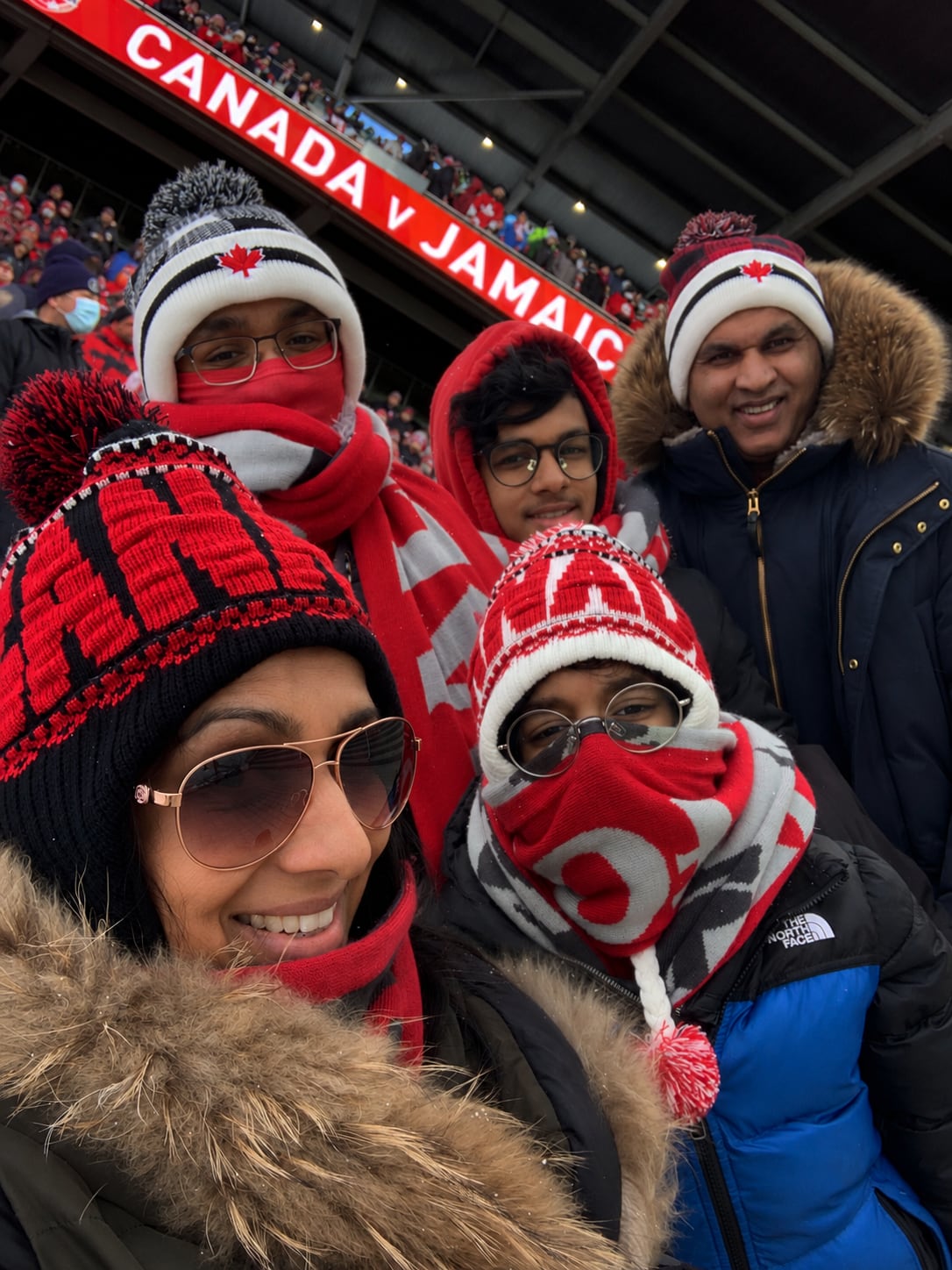Hundreds of FIFA tickets are still unsold, but one expert says prices ...