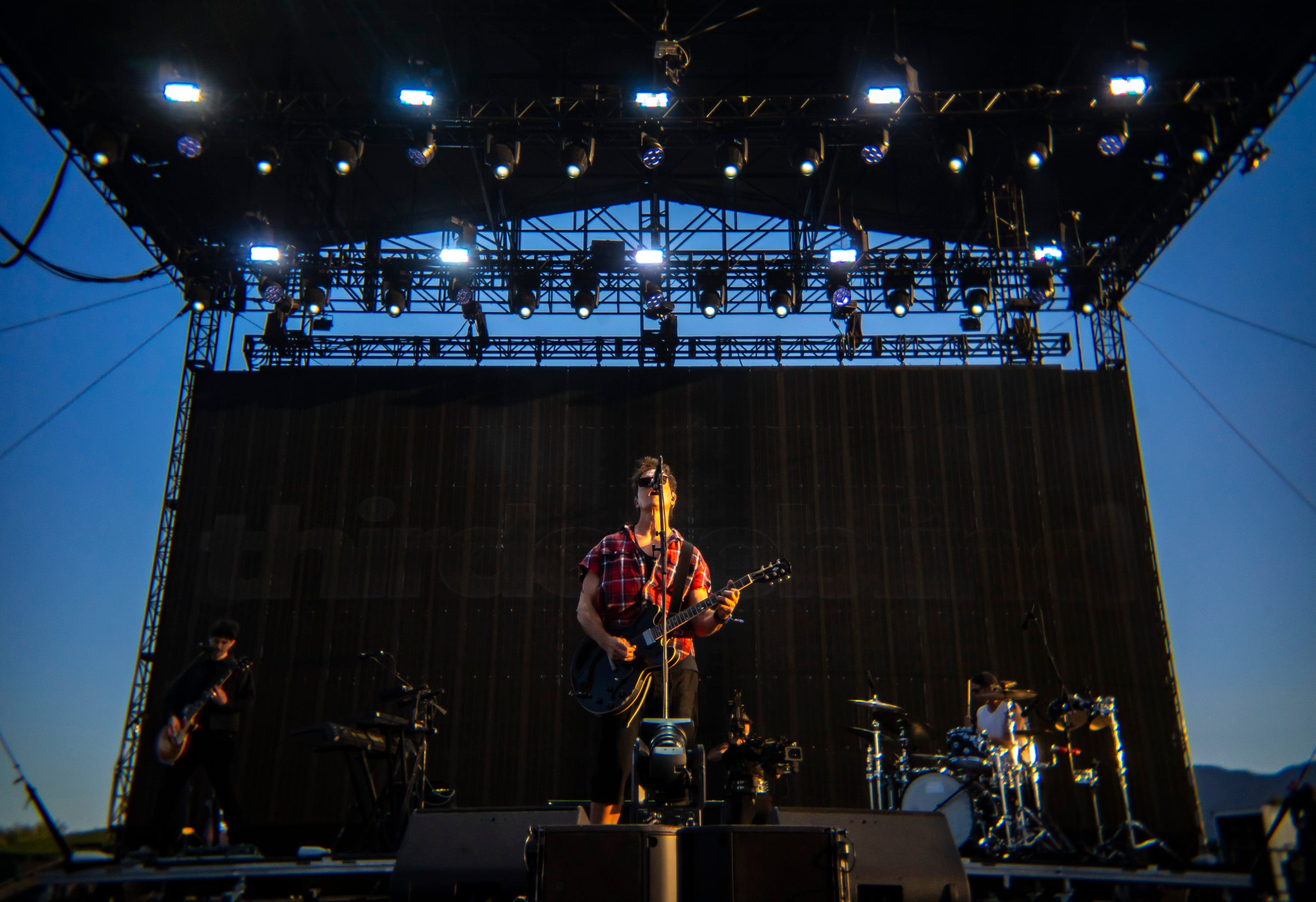 Famous rock band to kick off WEBN Fireworks weekend