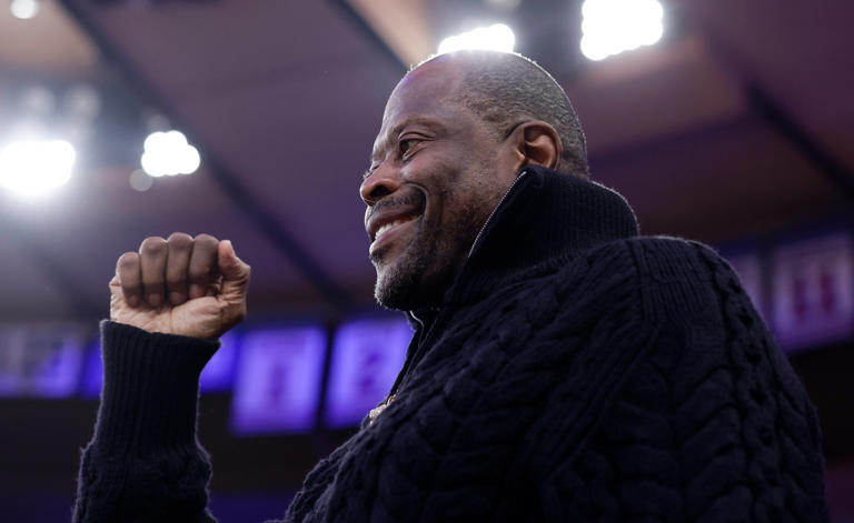 Patrick Ewing surprises young Knicks fans with generous NBA Finals gesture
