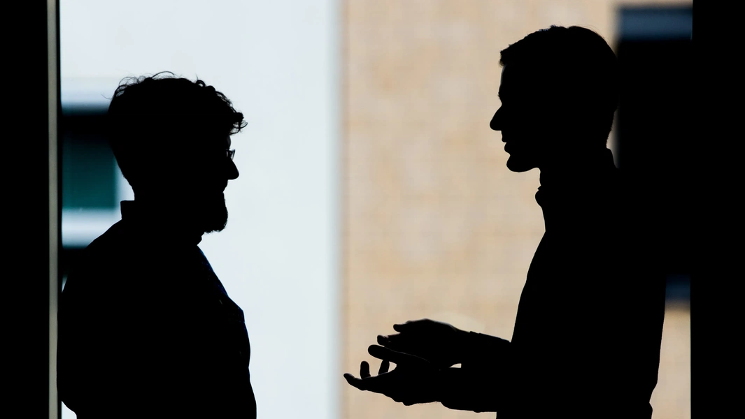 20 workplace habits that can harm your career