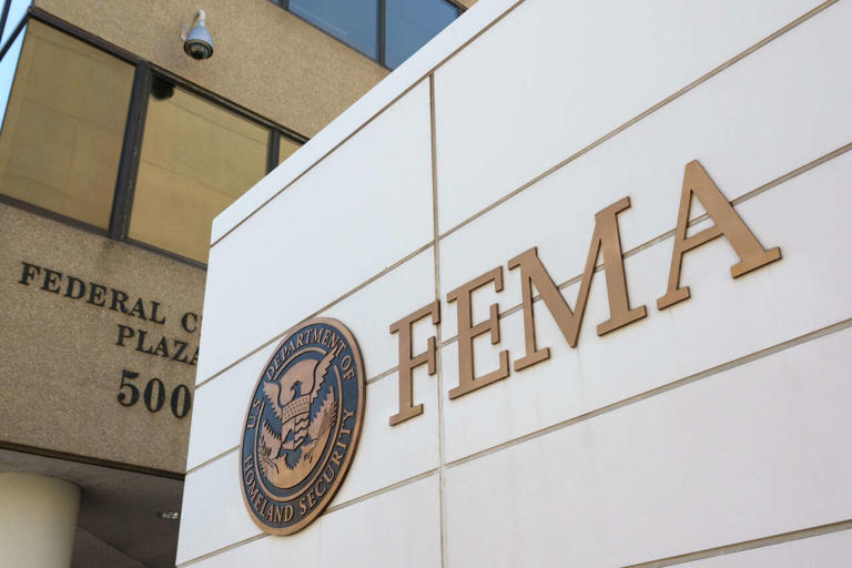 Texas lawmaker, former FEMA official sound alarm on FEMA storm readiness