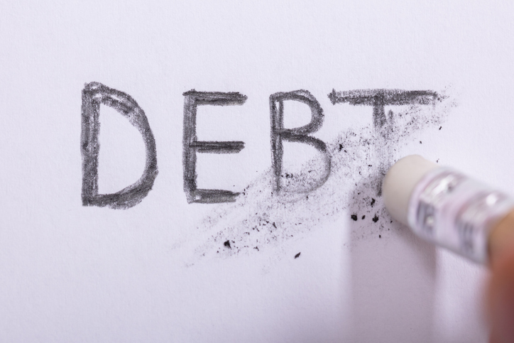 Debt management plan: pros, cons and alternatives