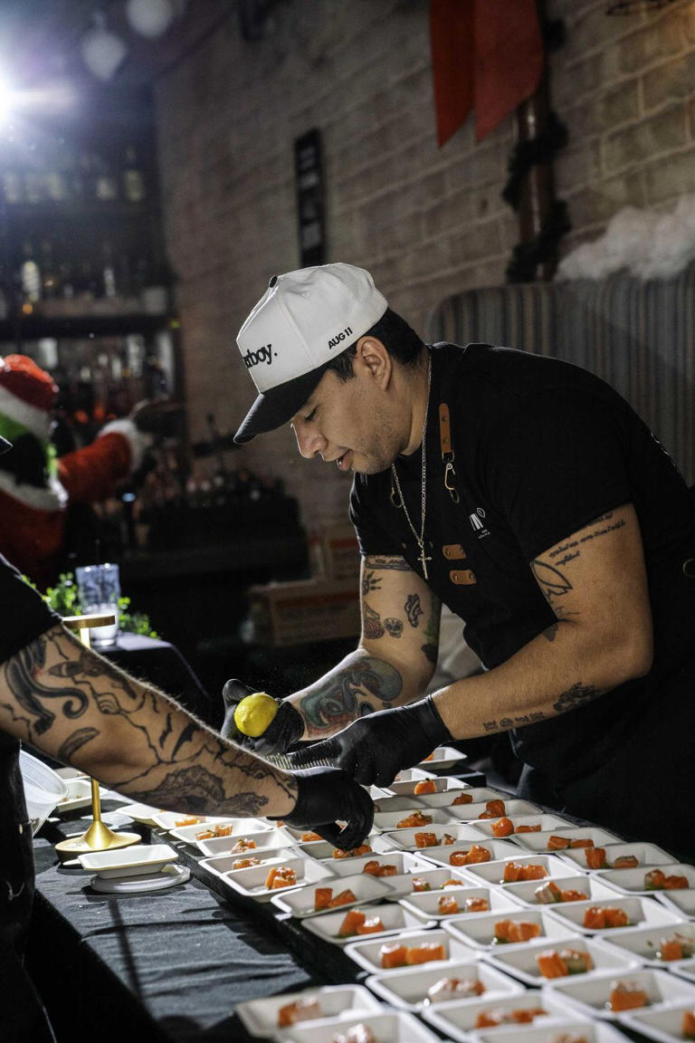 Damaged Houston sushi restaurant finds temporary home at Uptown bar