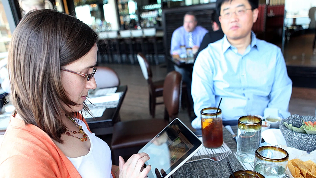 15 expert tips for a better dining out experience