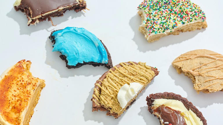Review: Crumbl's World Cup cookies go for the goal, but one deserves a ...