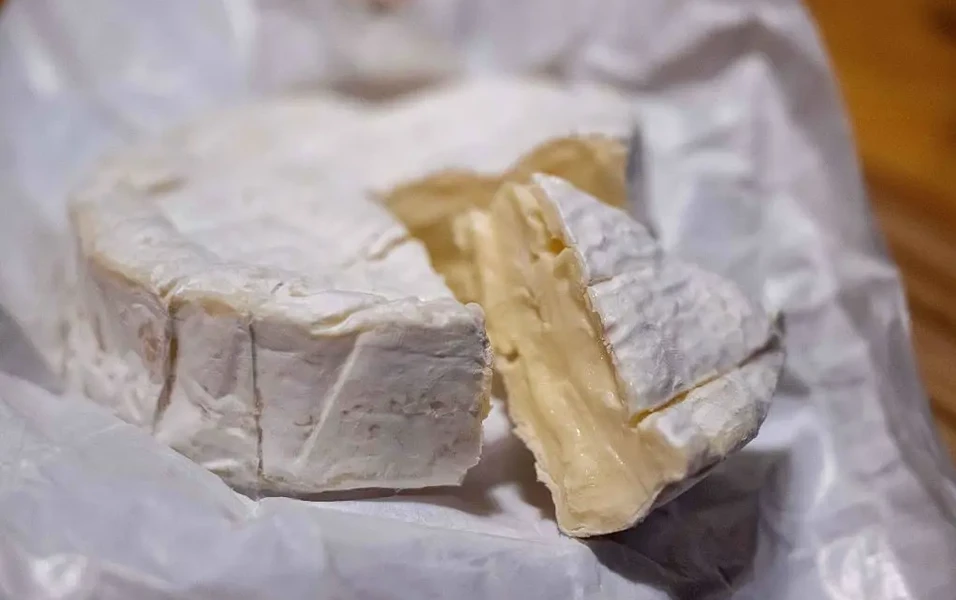 FDA broadens listeria cheese recall to cover two more states