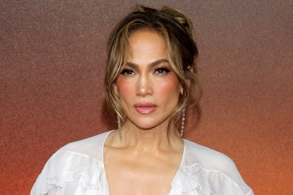 Sin filtros ni maquillaje: Jennifer López sorprende al mostrar su ...