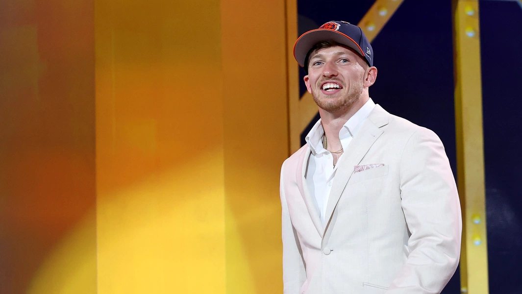 Bears sign first-rounder Dillon Thieneman ahead of minicamp