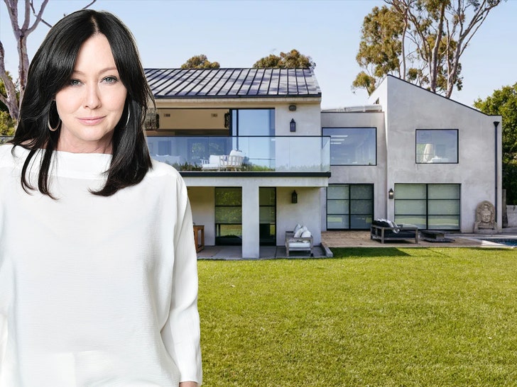 Shannen Doherty's Malibu home sells for $7.6 million