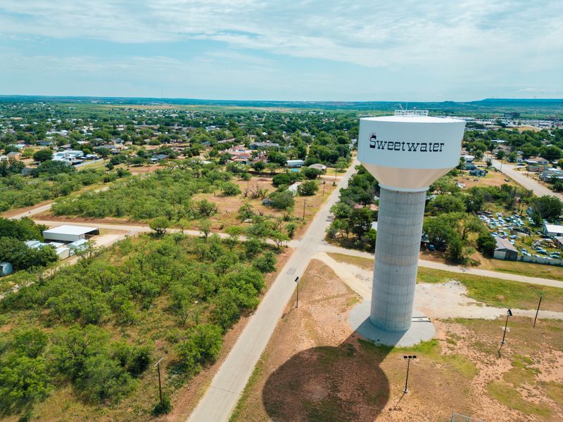 These boring cities in Texas never become destinations