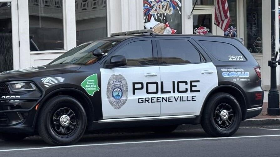 85-year-old East Tennessee man dies after falling out of truck, police say