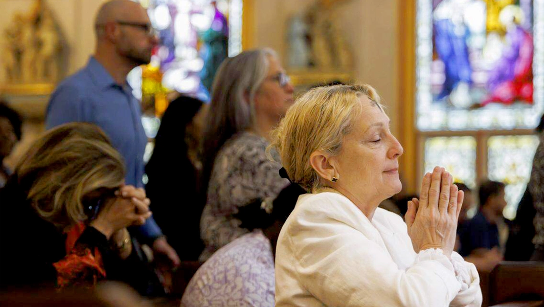 34 daily practices to draw closer to God