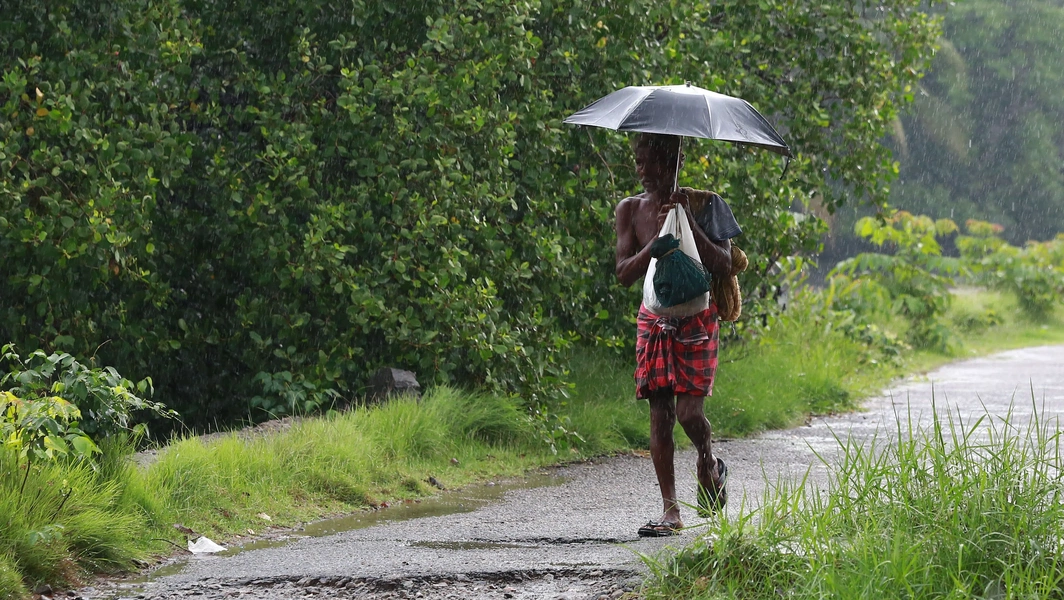 IMD tracks monsoon progress, Pune onset still uncertain