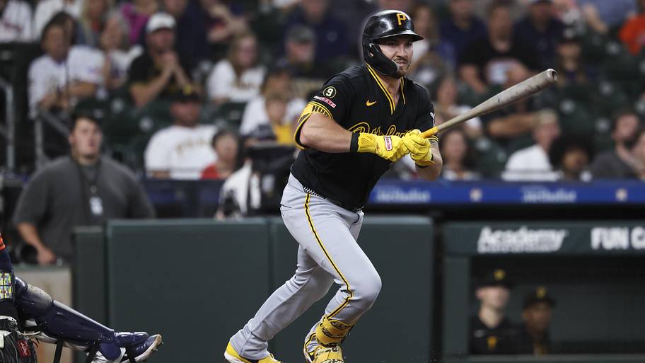 Pirates first baseman thriving throughout batting order