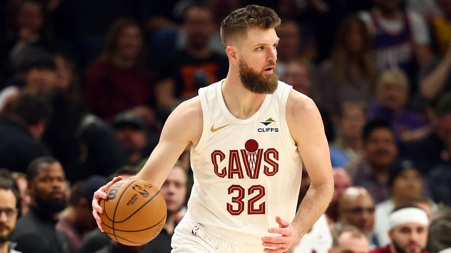 Cavaliers looking to land deal with role player on difficult contract ...