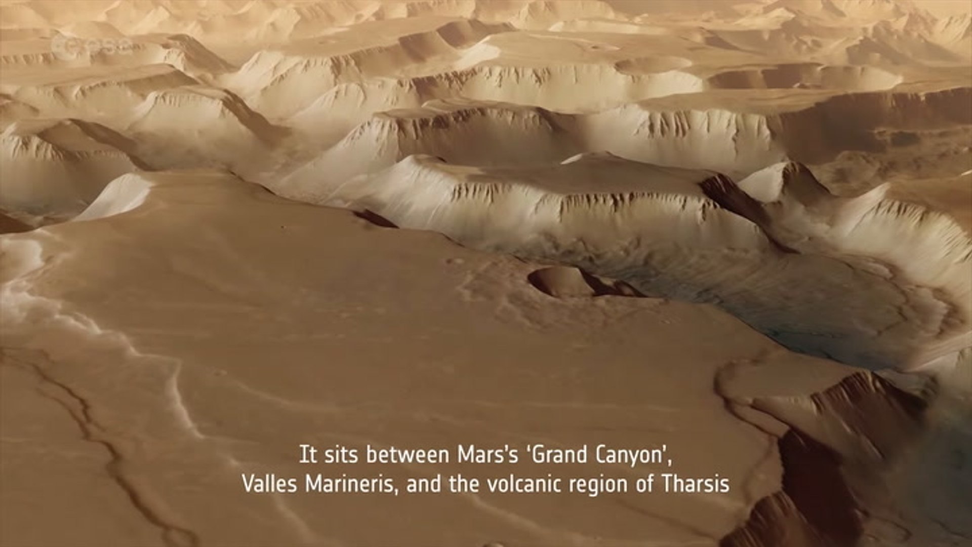 Fly over Mars' 'Noctis Labyrinthus' in this visualization from ...
