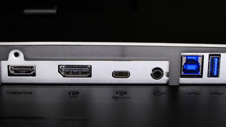 5 things you should consider when buying a new monitor, according to users