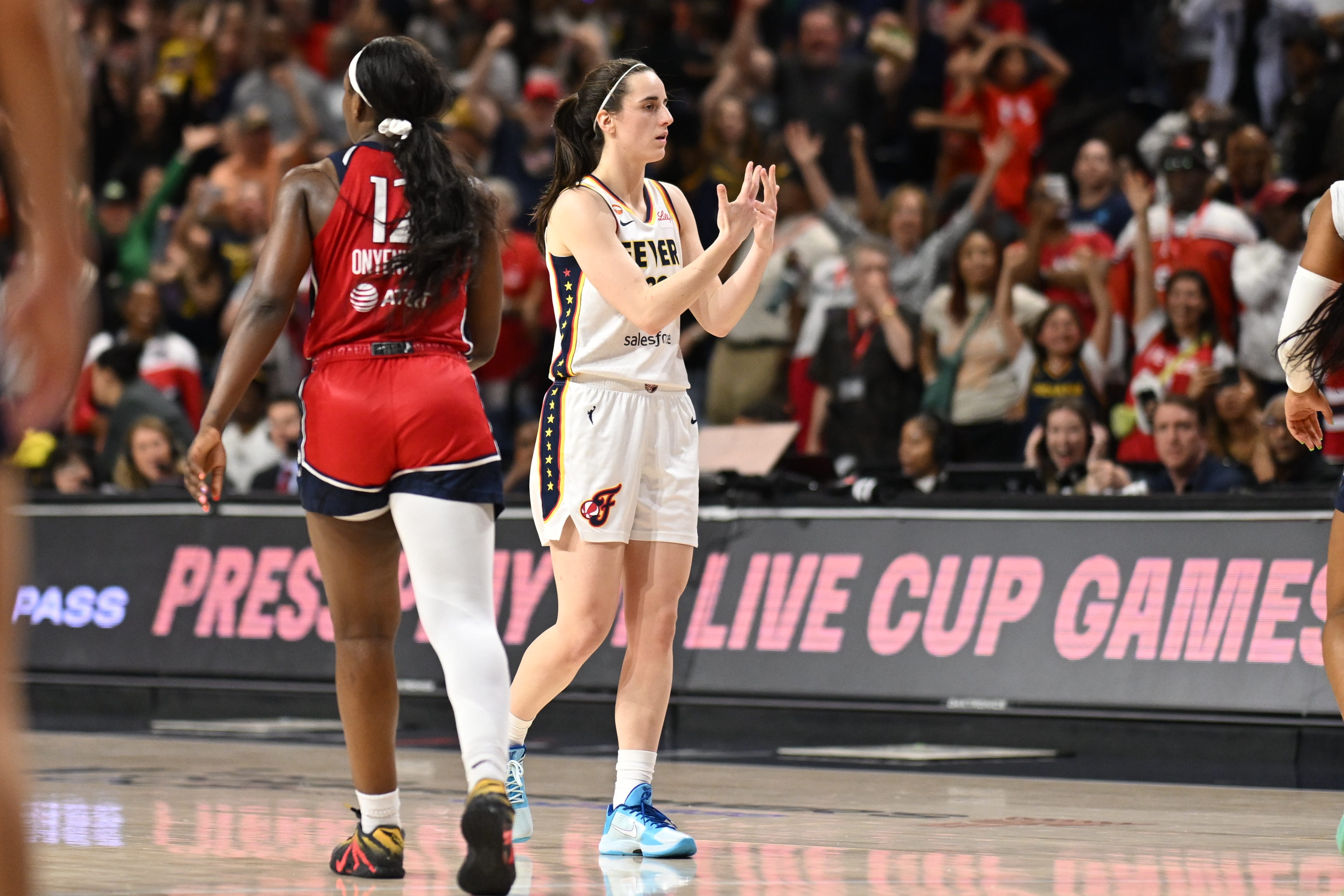 How many points did Caitlin Clark score tonight in Indiana Fever vs ...