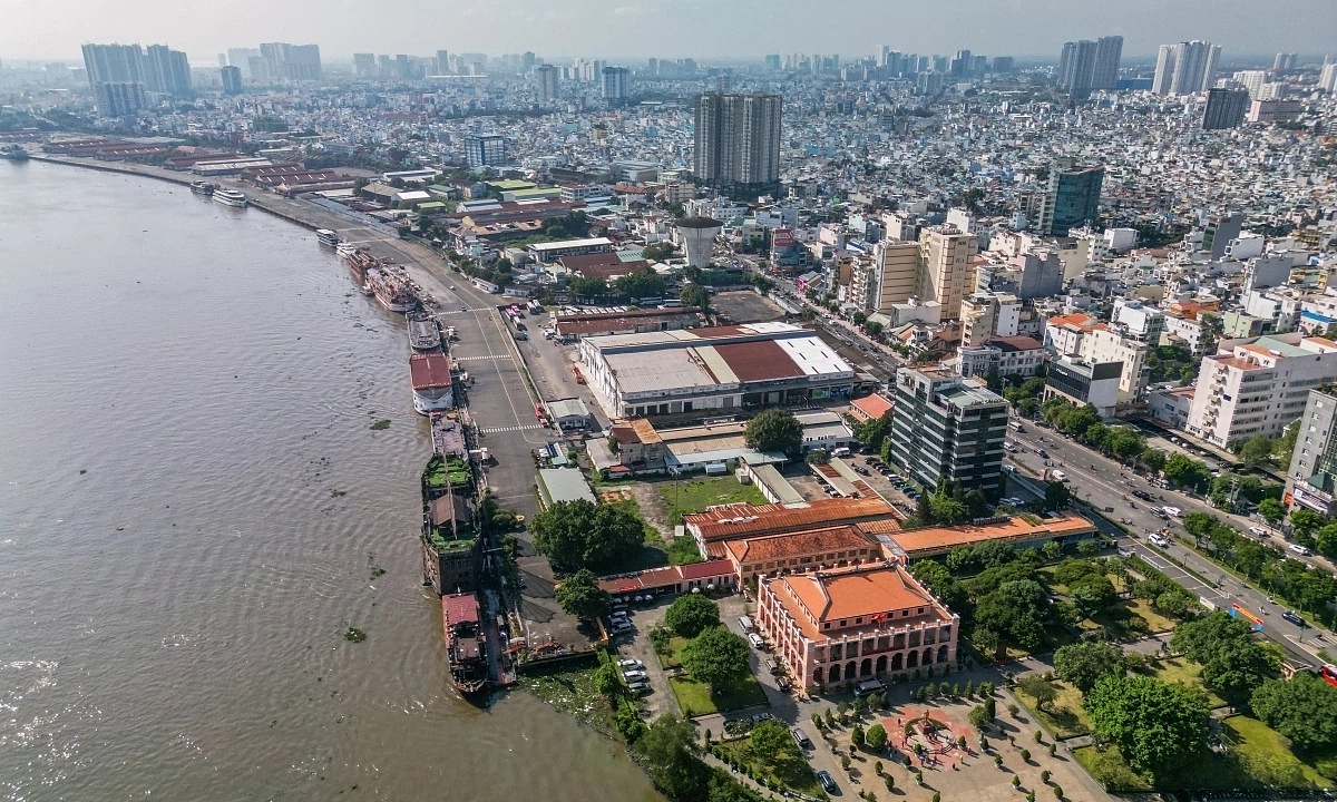 One of Asia's most park-starved cities is turning prime real estate ...