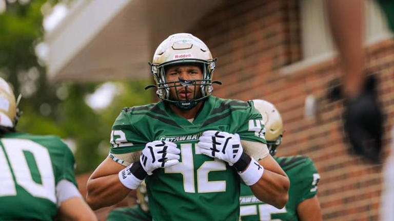 Three-star EDGE Alex Johnson announces commitment to Boston College ...