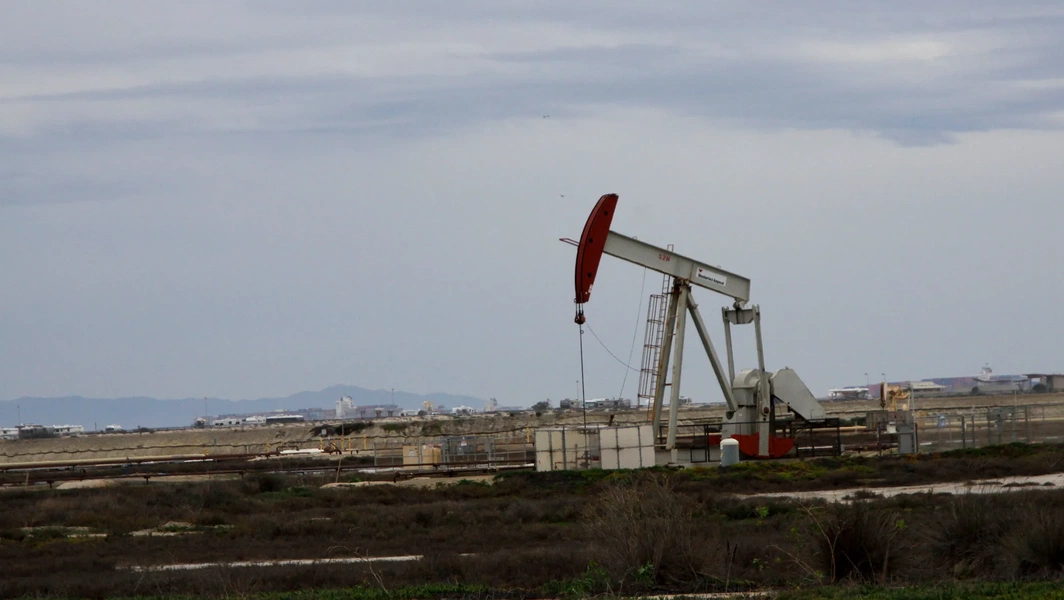 Huntington Beach: From oil boom to Surf City USA