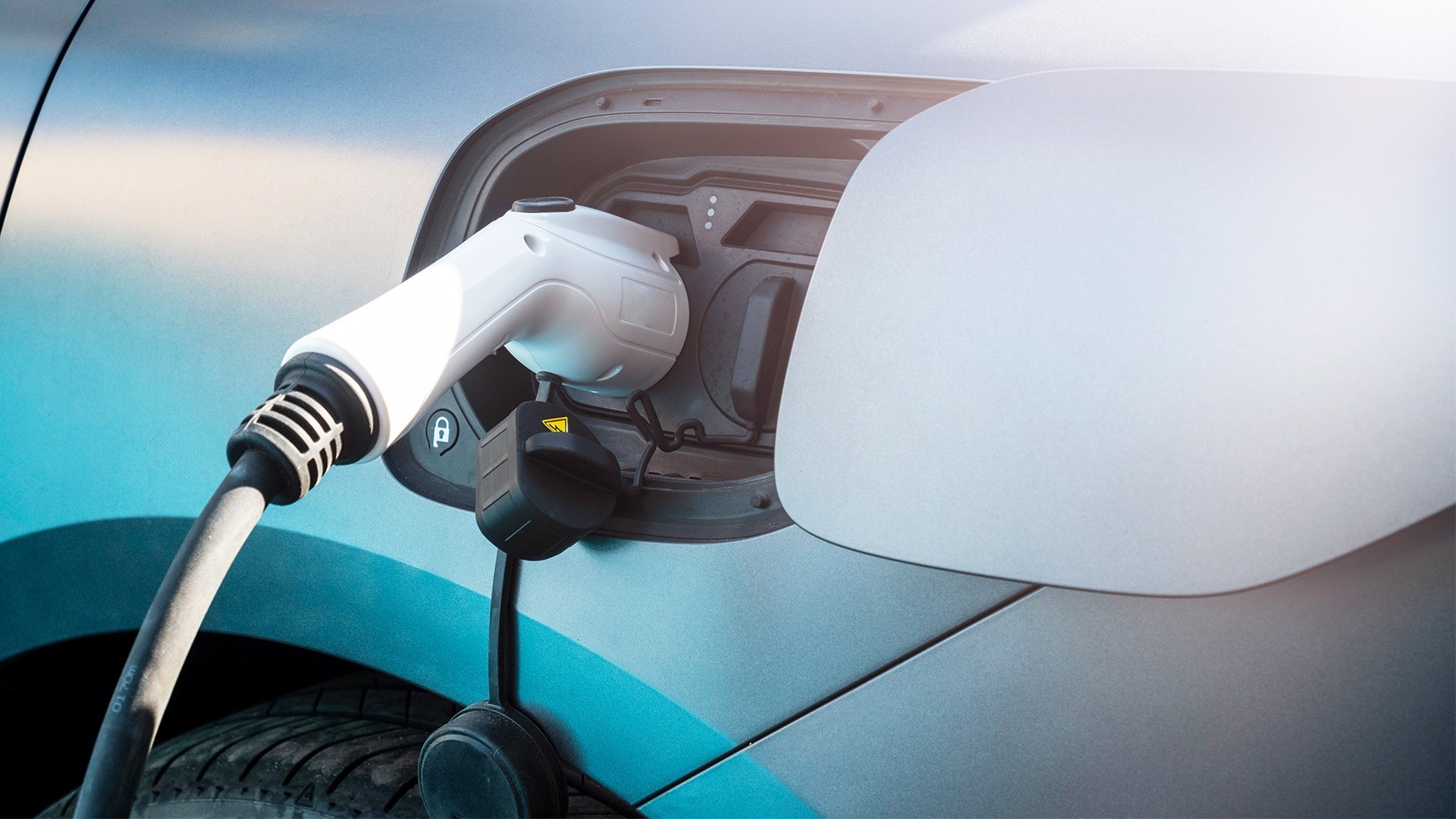 High gas and car prices drive banned Chinese electric vehicles into US ...