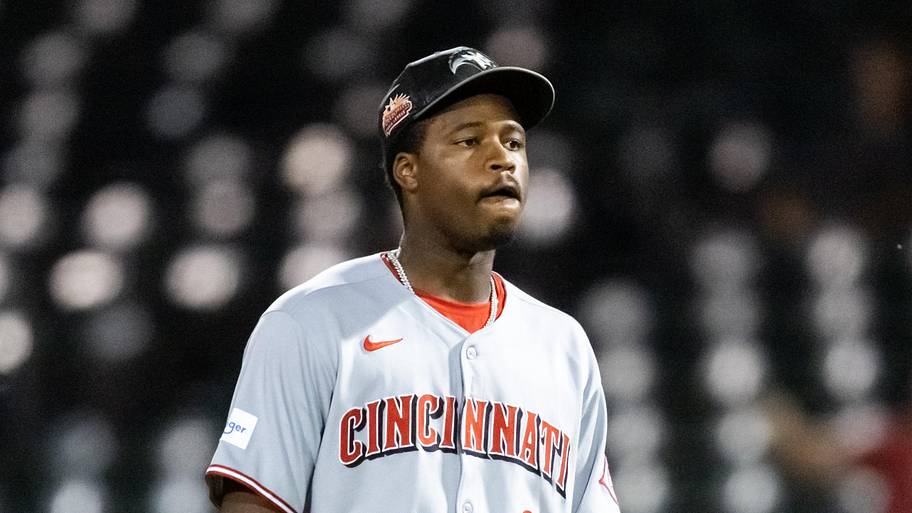 Reds beat writer floats unexpected name as potential trade piece