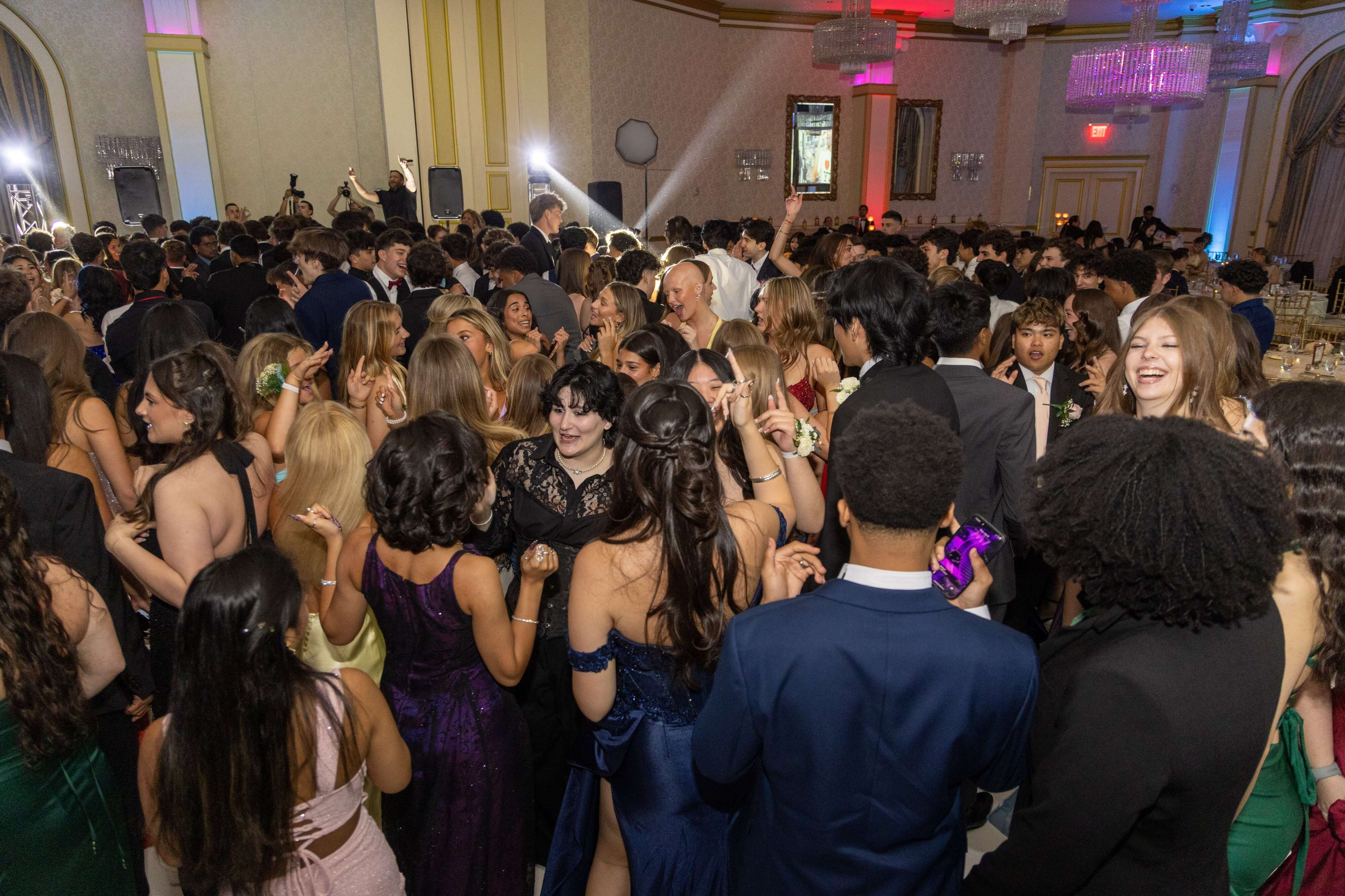 Watchung Hills Regional High School prom 2026 (63 photos)
