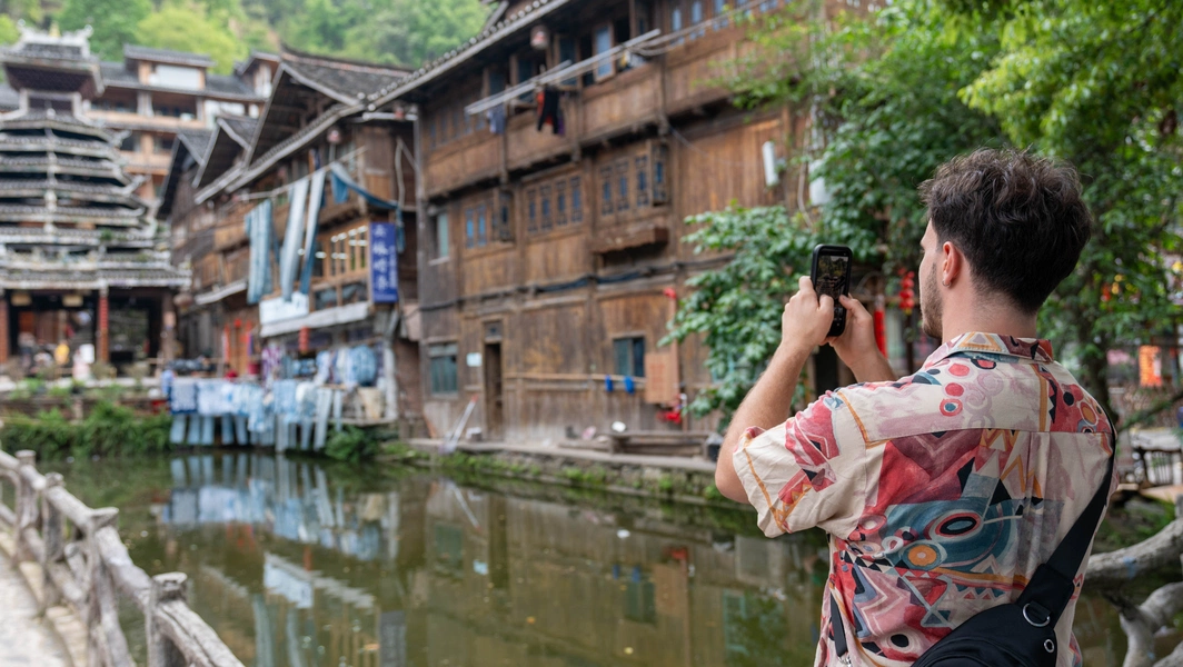 Travelers shift from sightseeing lists to local immersion