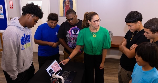At no cost, Central Florida families learn STEM together