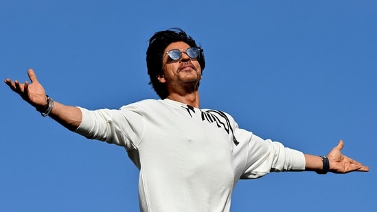 Quote of the day by Shah Rukh Khan: 'If you can, in all the issues of ...