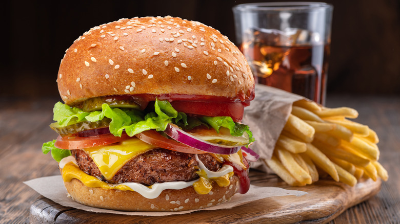Reddit says this restaurant chain's burger deal rivals fast food joints