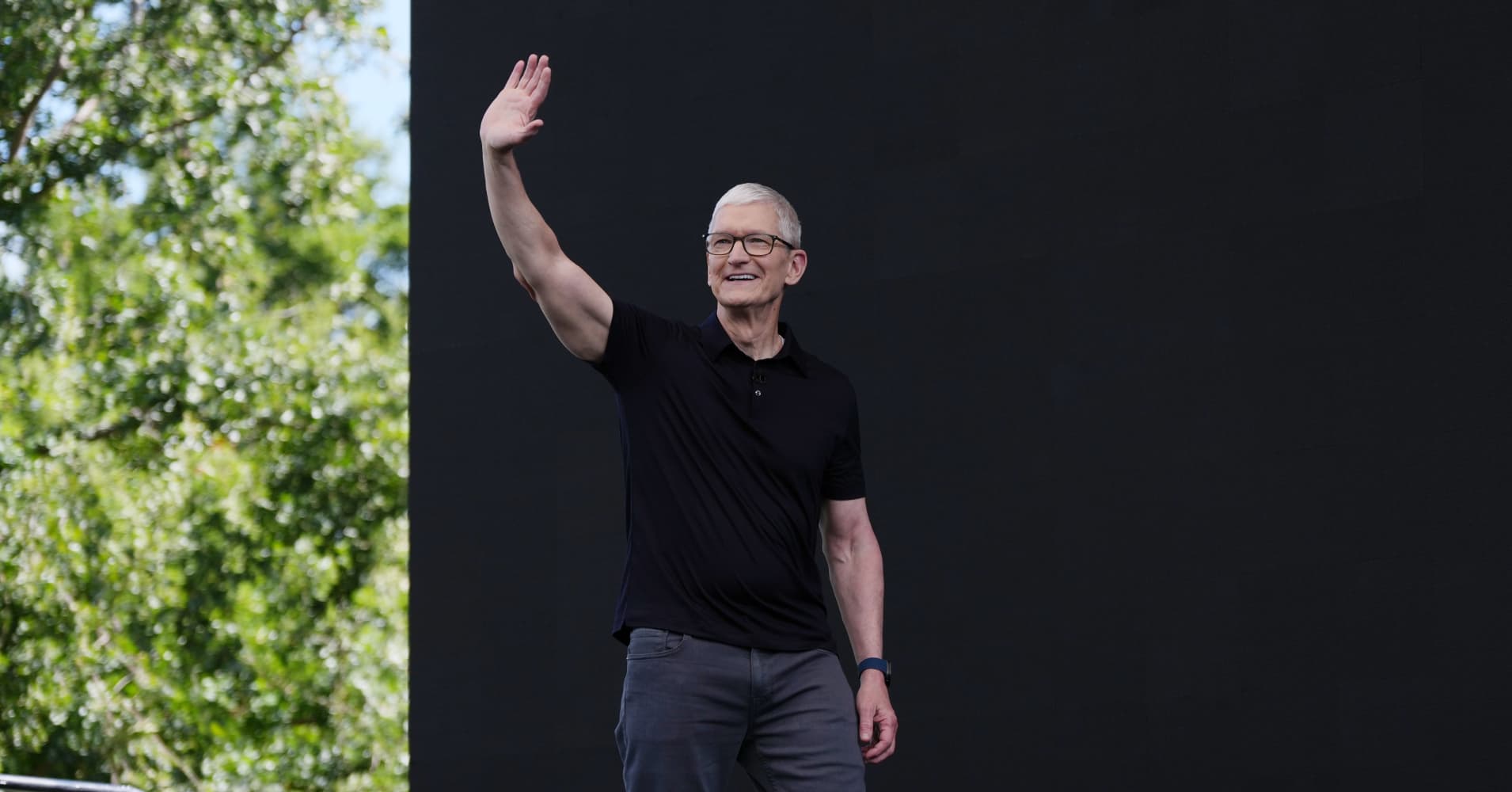 CNBC daily open: Tim Cook's last WWDC, tech IPOs and Middle East tensions