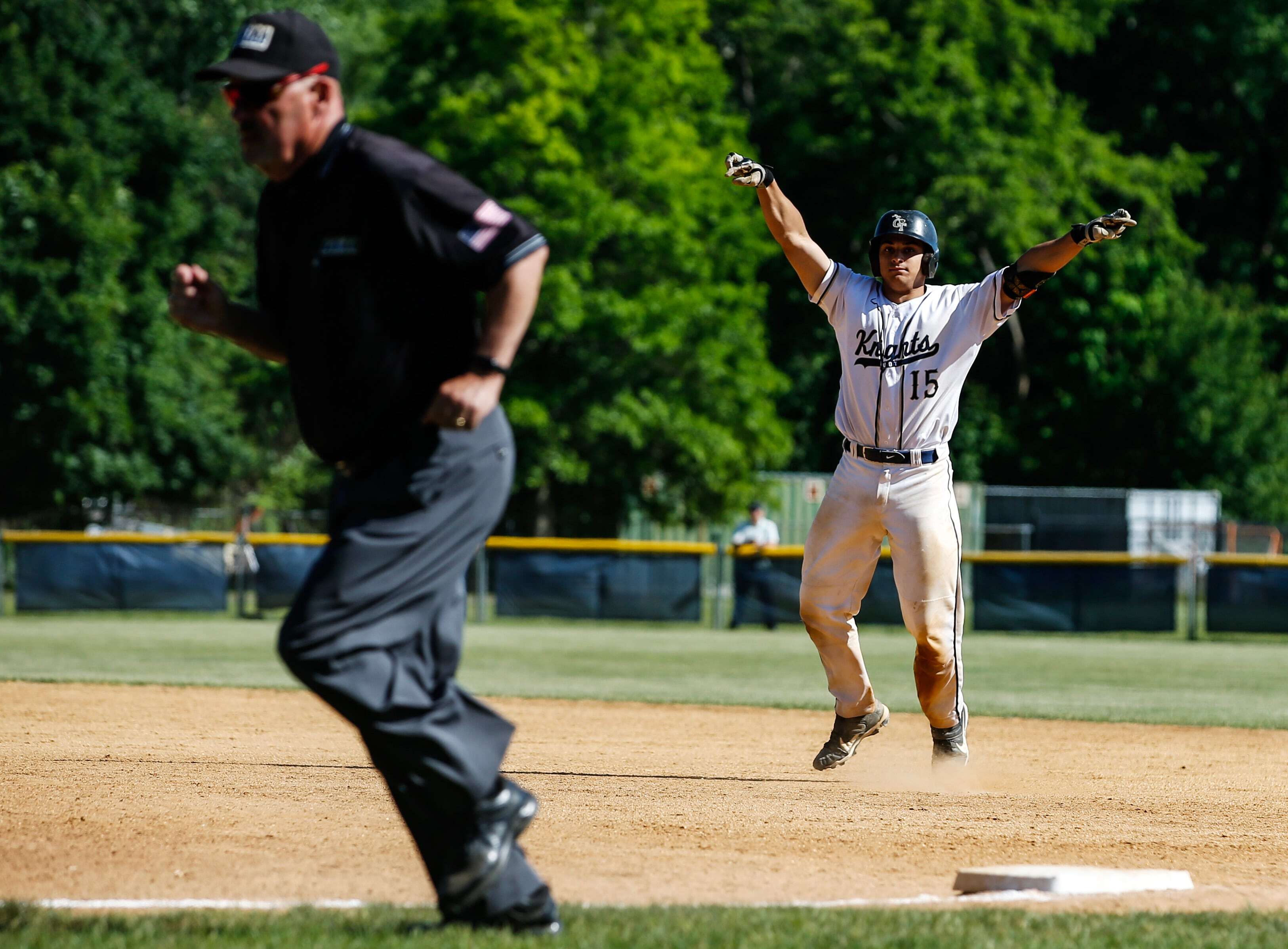 Senior duo lifts ranked NJ baseball team into state title game in final ...