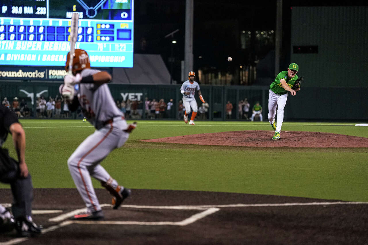 Texas baseball: What Troy Tulowitzki told Adrian Rodriguez before his ...