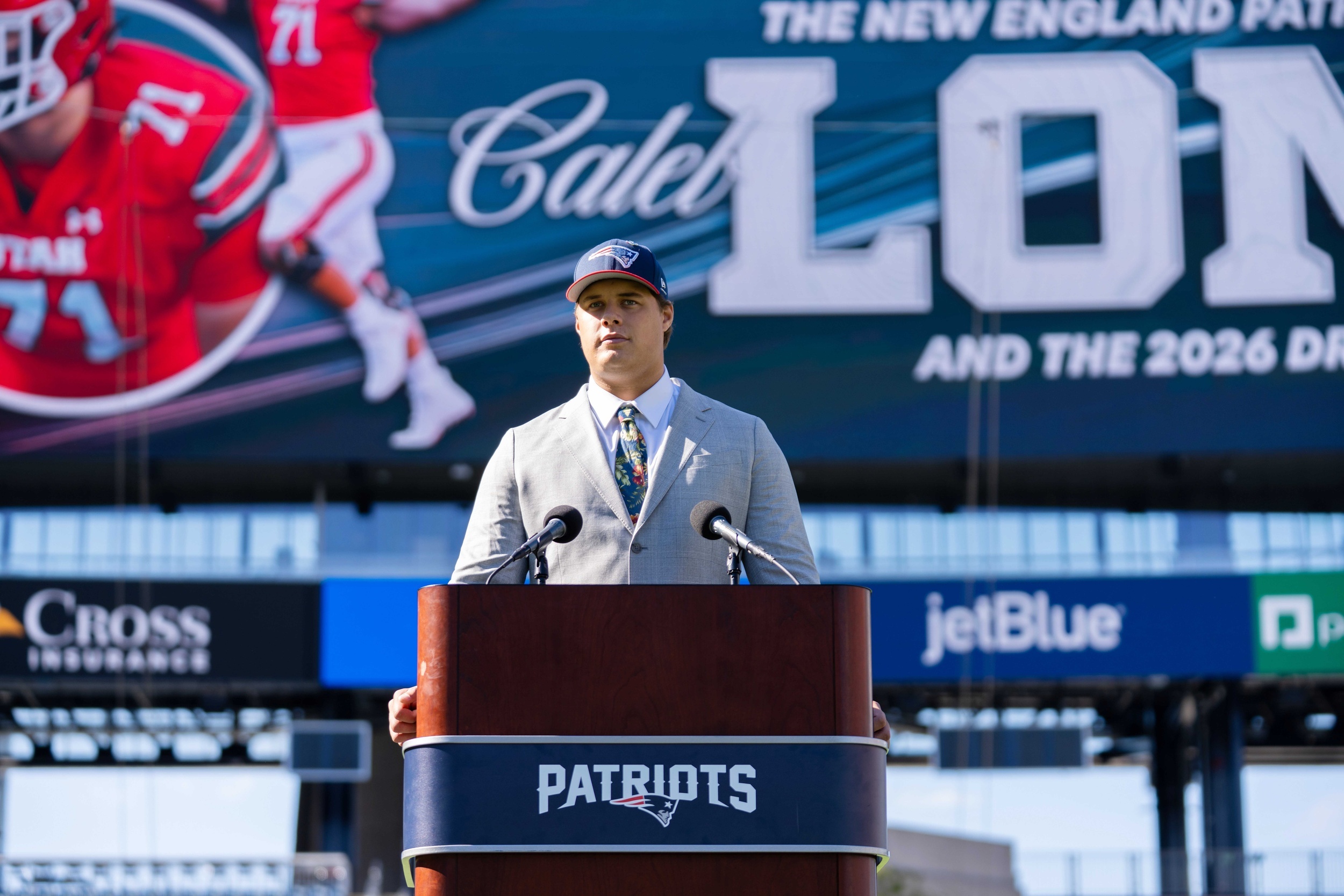Patriots sign first-rounder Caleb Lomu