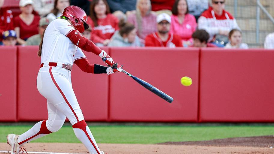 Oklahoma softball All-American outfielder reportedly enters transfer portal
