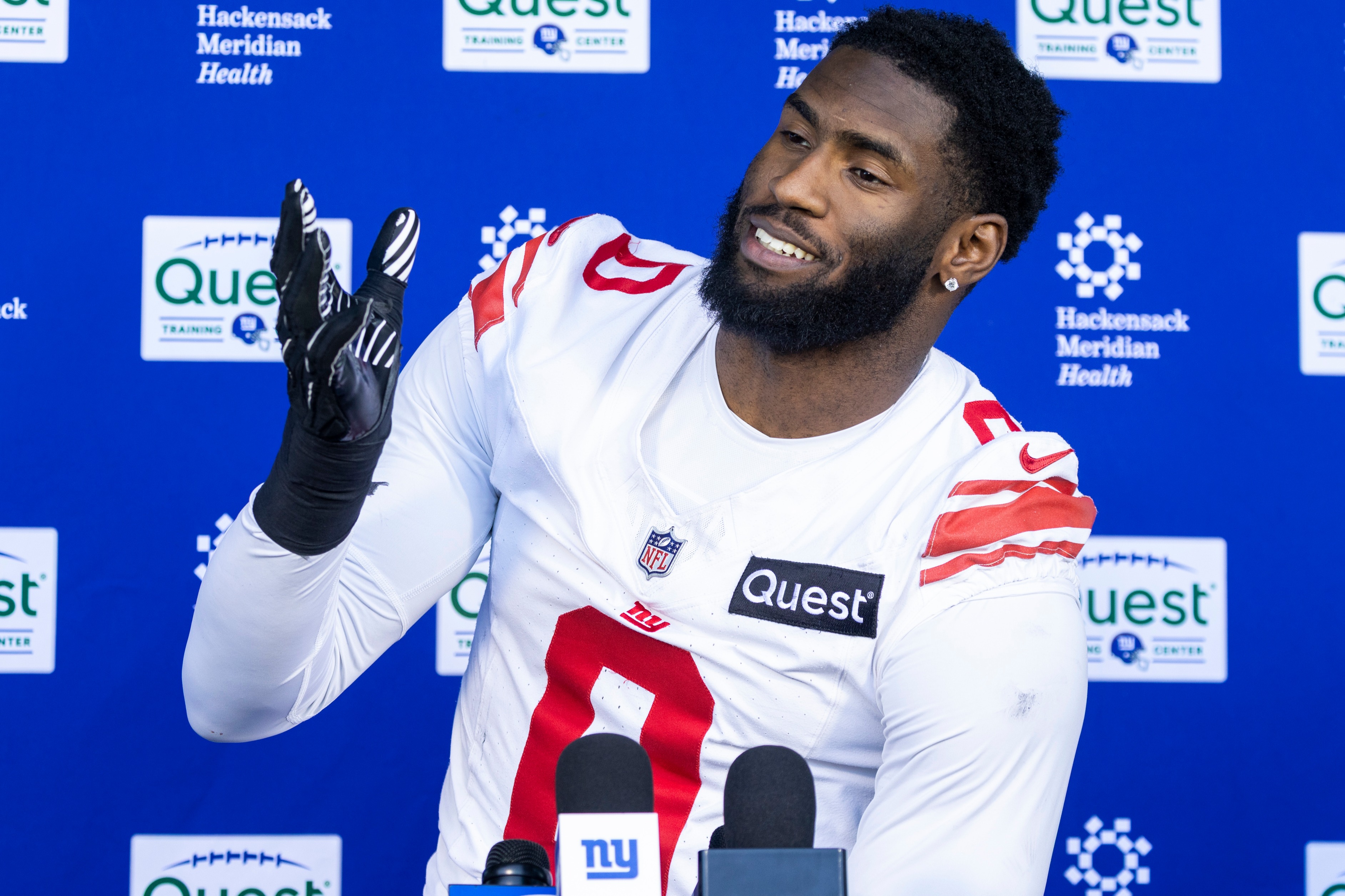 Brian Burns already feels 'different' about these Giants in quest for ...
