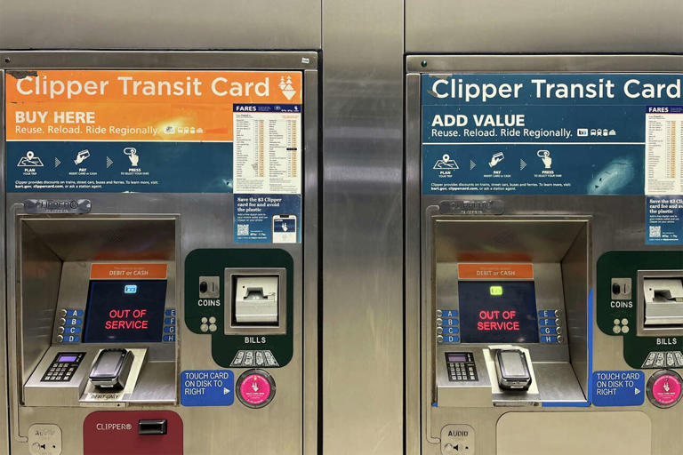 Clipper machines are down across the Bay Area again