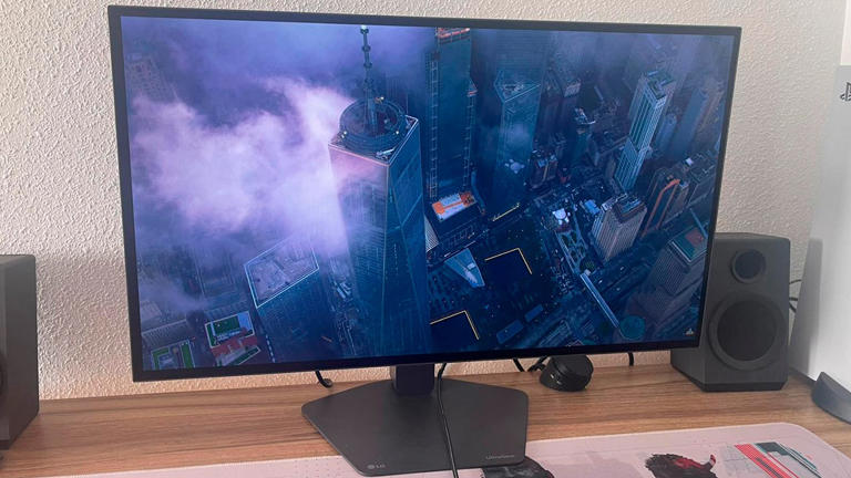Después de usar el LG UltraGear OLED 27GX790B sé que cualquier otro ...
